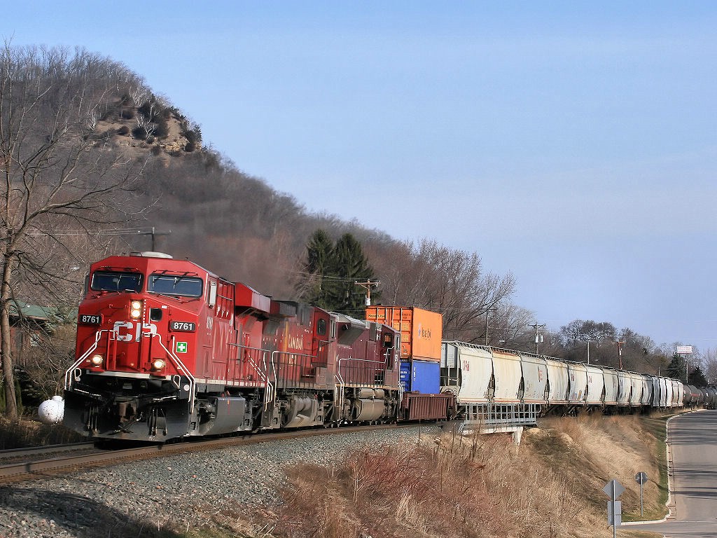 CP 8761